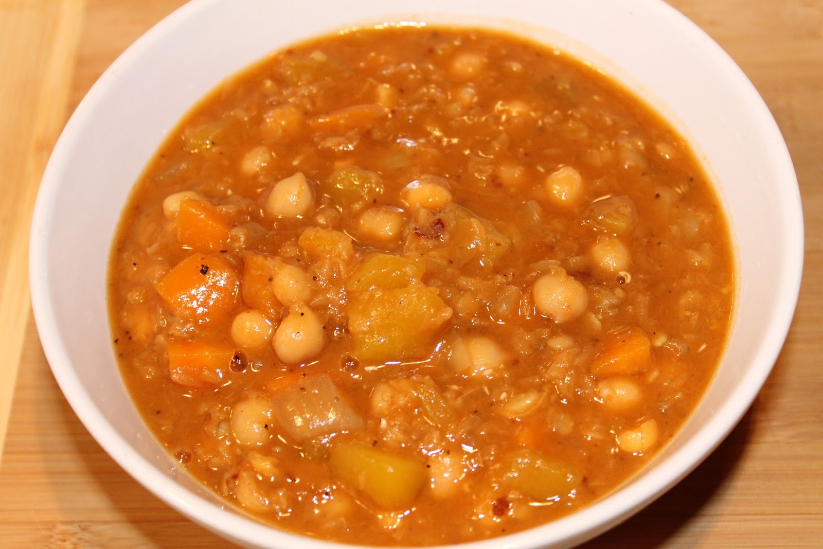 Les douceurs de genny: SOUPE À LA COURGE, LENTILLES ET POIS CHICHES