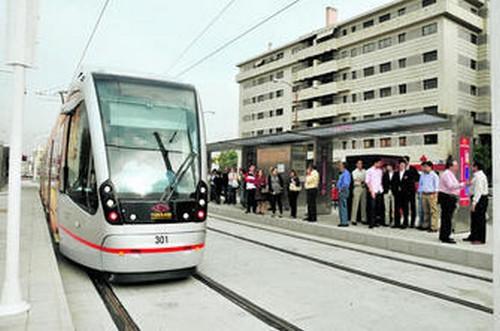 CRÓNICA FERROVIARIA: ESPAÑA: LA AMPLIACIÓN DEL TRANVÍA ENTRA EN ...