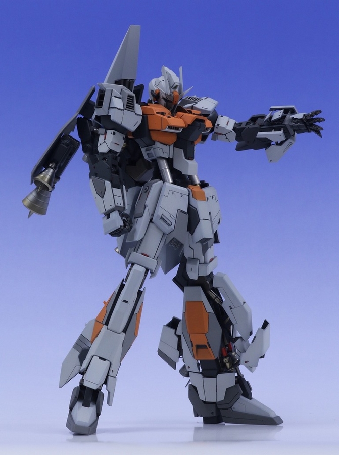 Custom Build: HGBF 1/144 Lightning Gundam - Licht