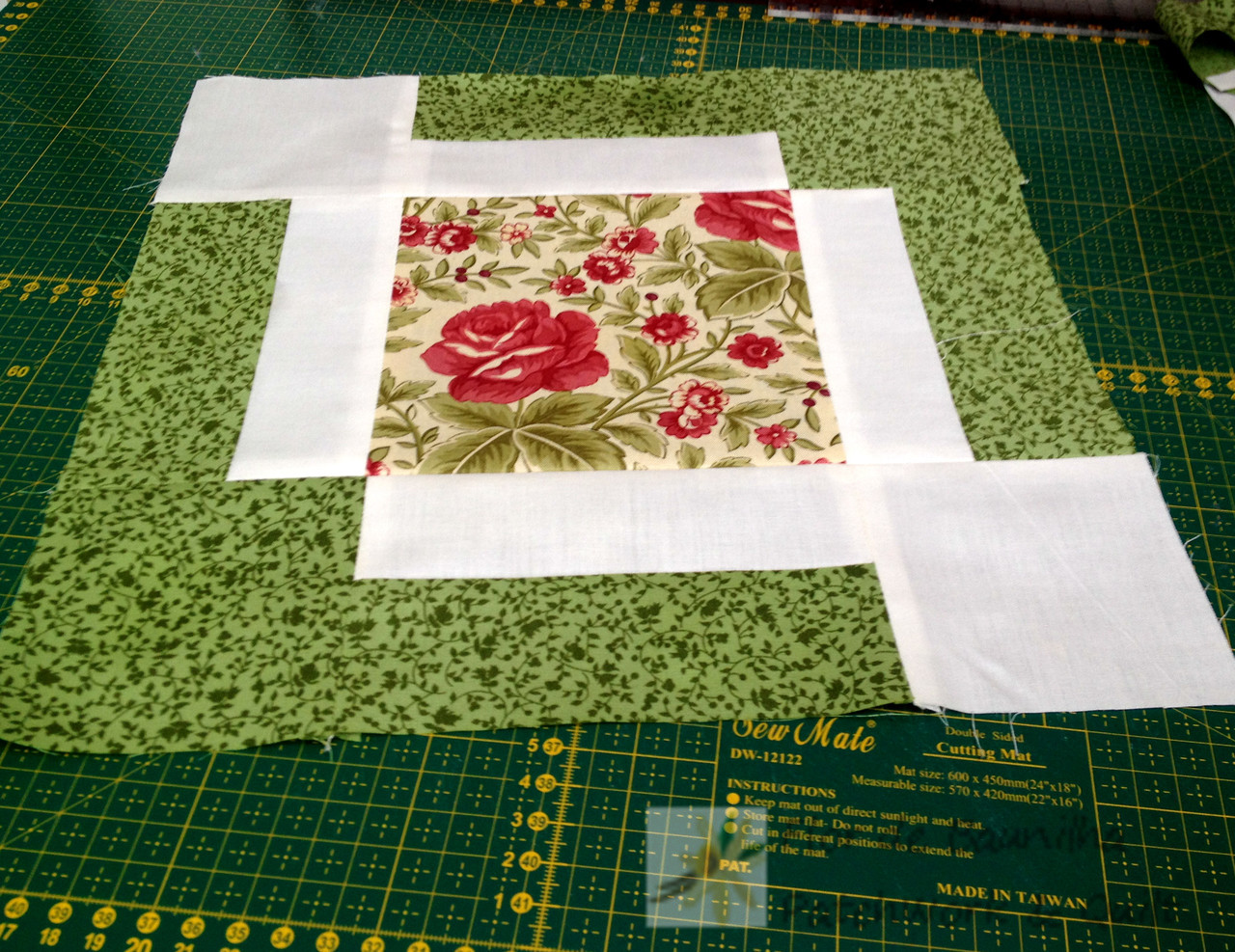Flor de Baunilha Patchwork : Tutorial 4 Bloco em Faixas - Sampler Quilt