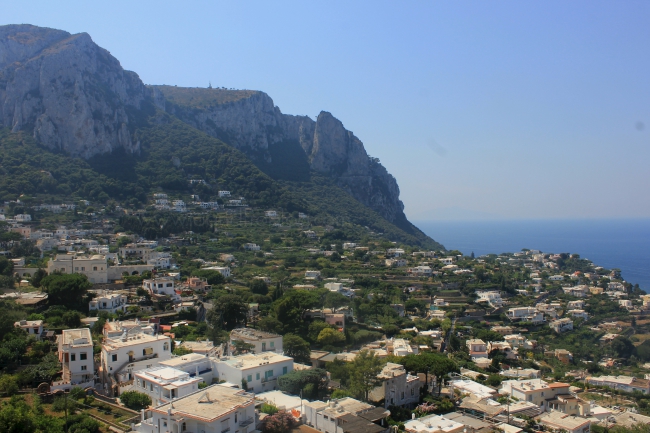 Capri By Sea | To & Fro