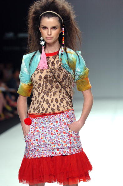 DE LAINE ET DE SATIN: mai 2012