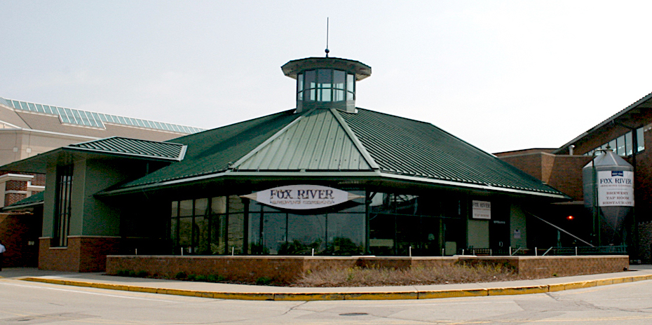 Oshkosh Beer: Brewed Fresh and True: A History of Fox River Brewing Company