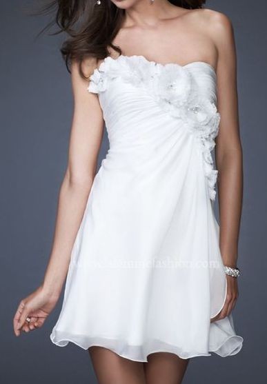 WhiteAzalea Cocktail Dresses: Simple Yet Elegant White Cocktail Dresses