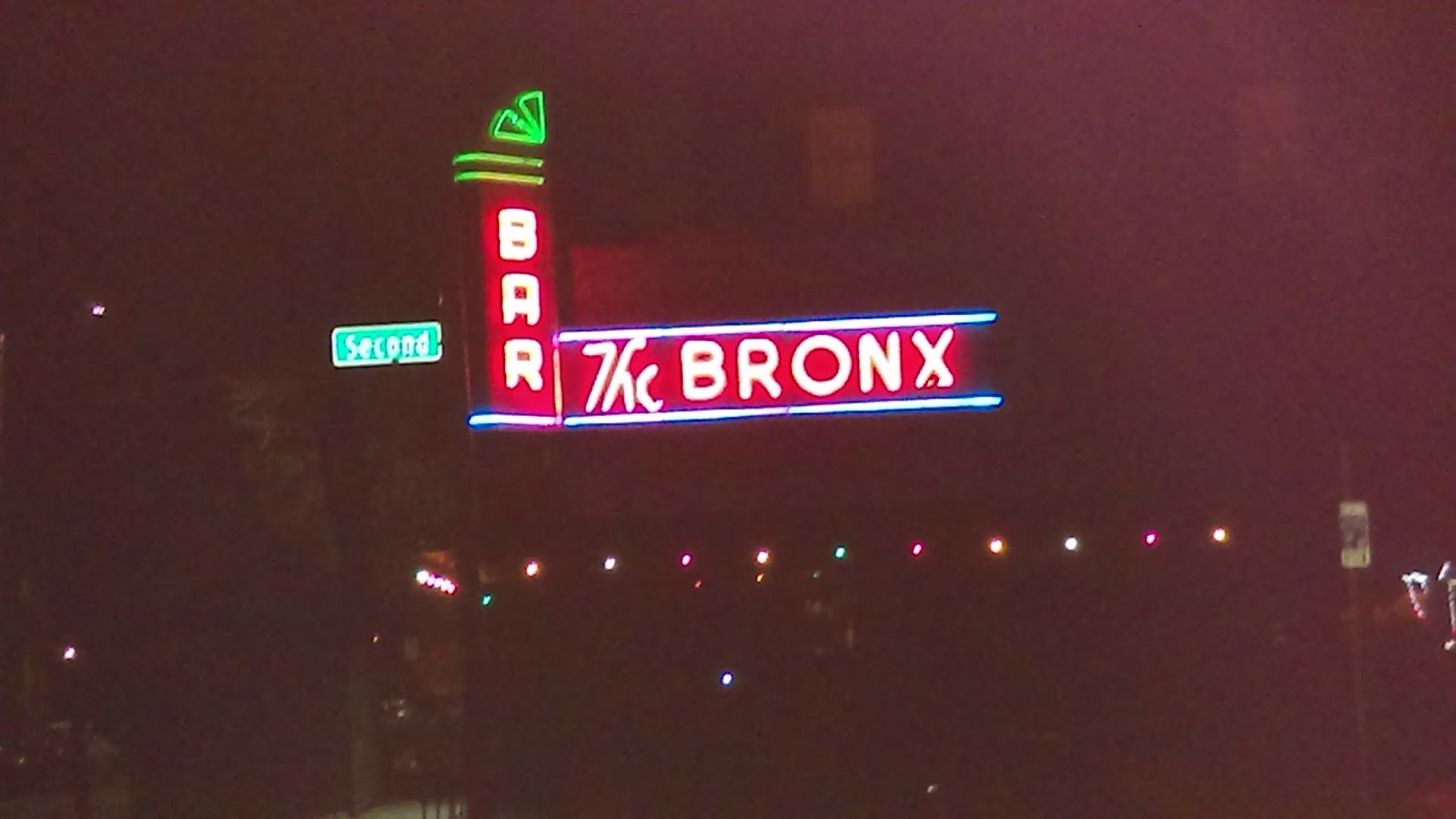 Barstool Banter: BRONX BAR: Punk rock, pool and being content