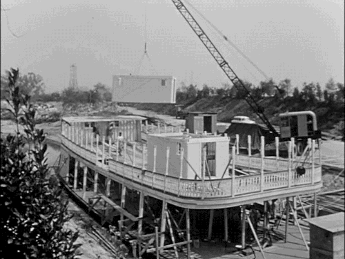 Disney Avenue: Motion Mondays: Disneyland Contruction