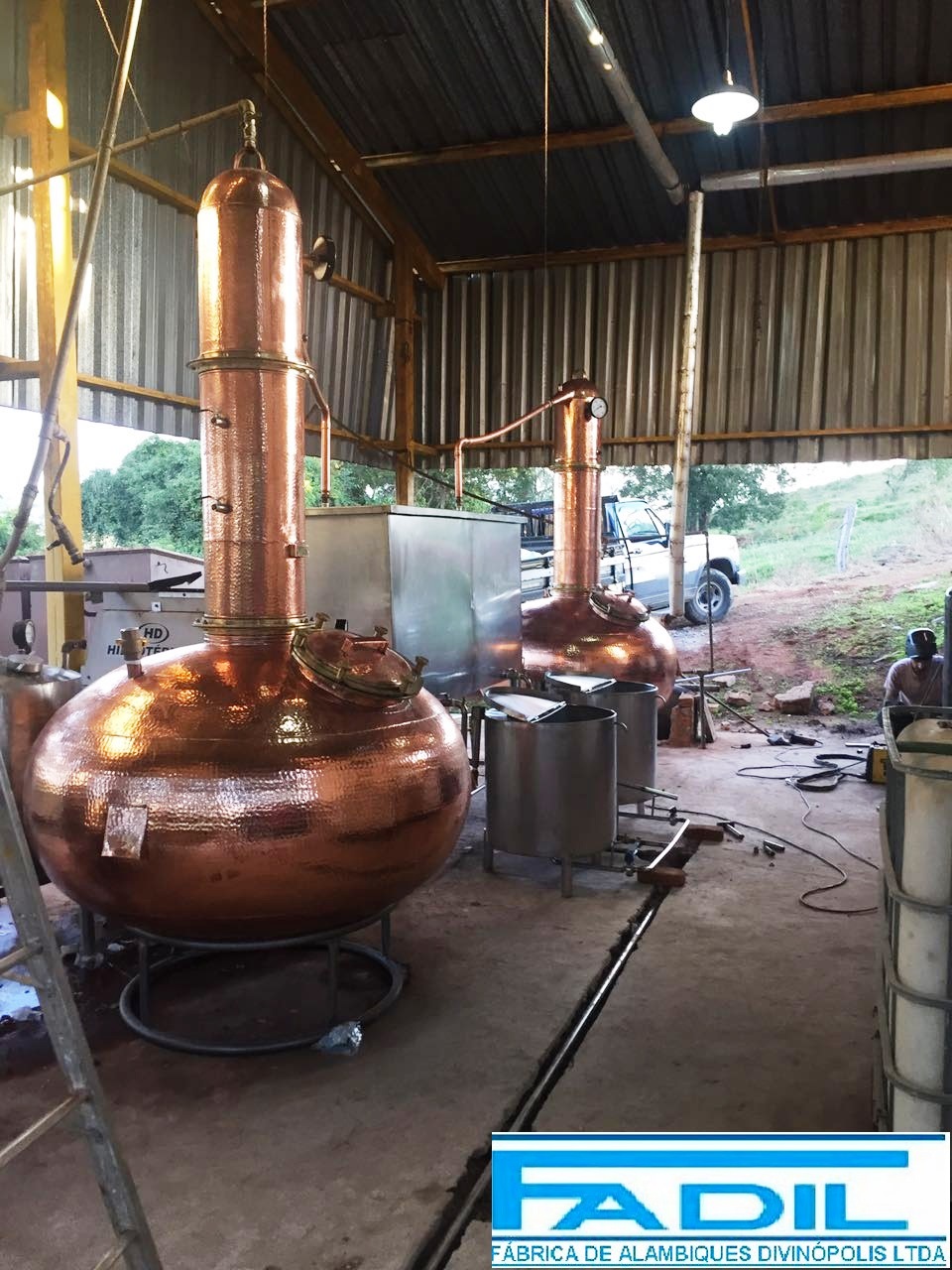 FÁBRICA DE ALAMBIQUES DIVINÓPOLIS LTDA ( TEL: 037 3221 0021)