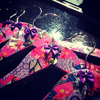 Acacia Bespoke: Bespoke Gifts: Decopatch Coat Hangers and Box