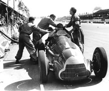 F1 Framework: The evolution of pitstops