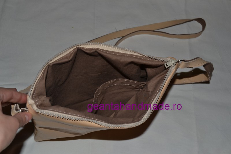 geanta handmade by elly!!!: Geanta/plic piele
