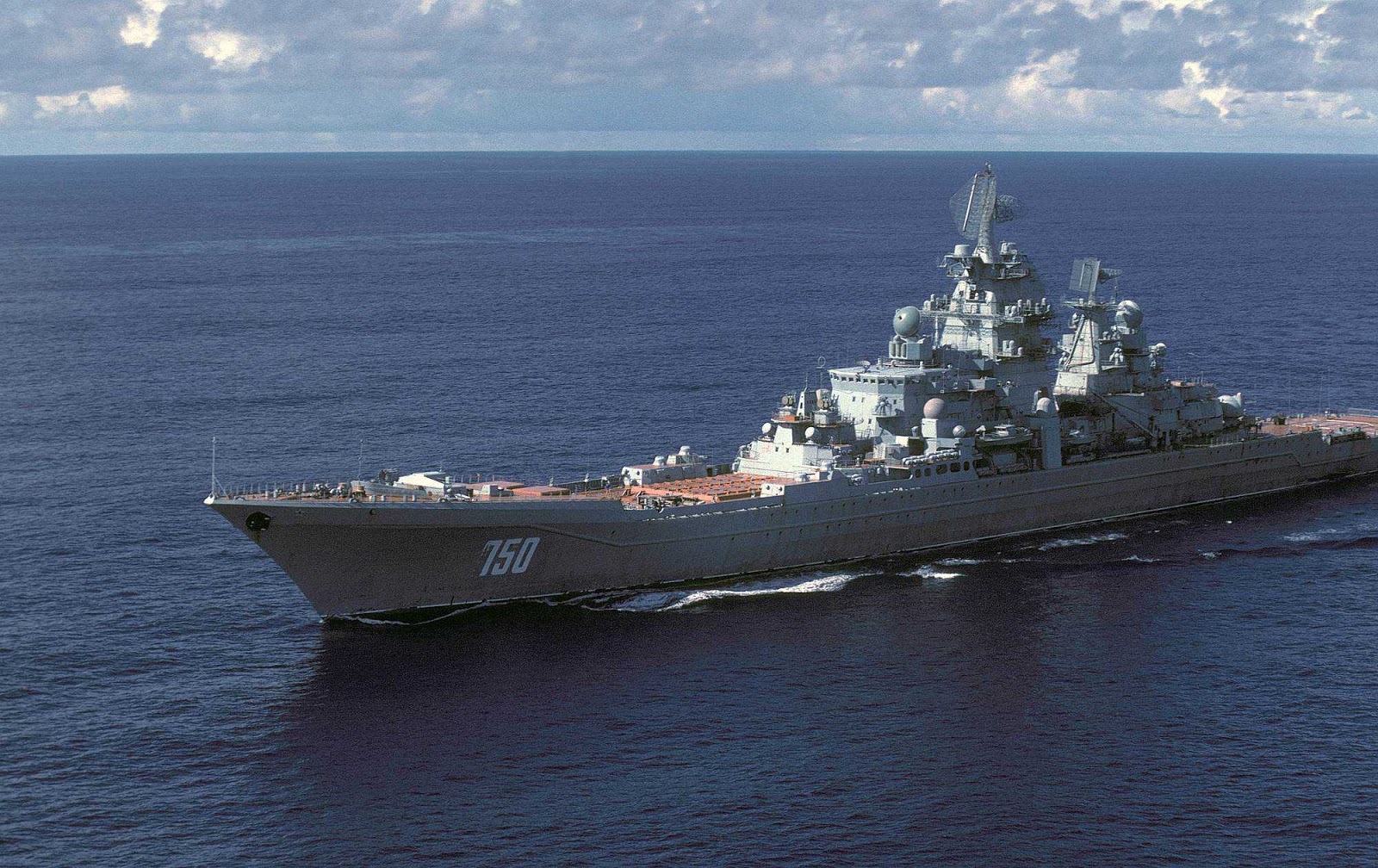WARSHIP PICTURES: Kirov class - Battlecruiser Frunze