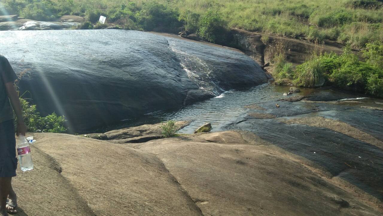 Patna View Point Deniyaya- Burusgala