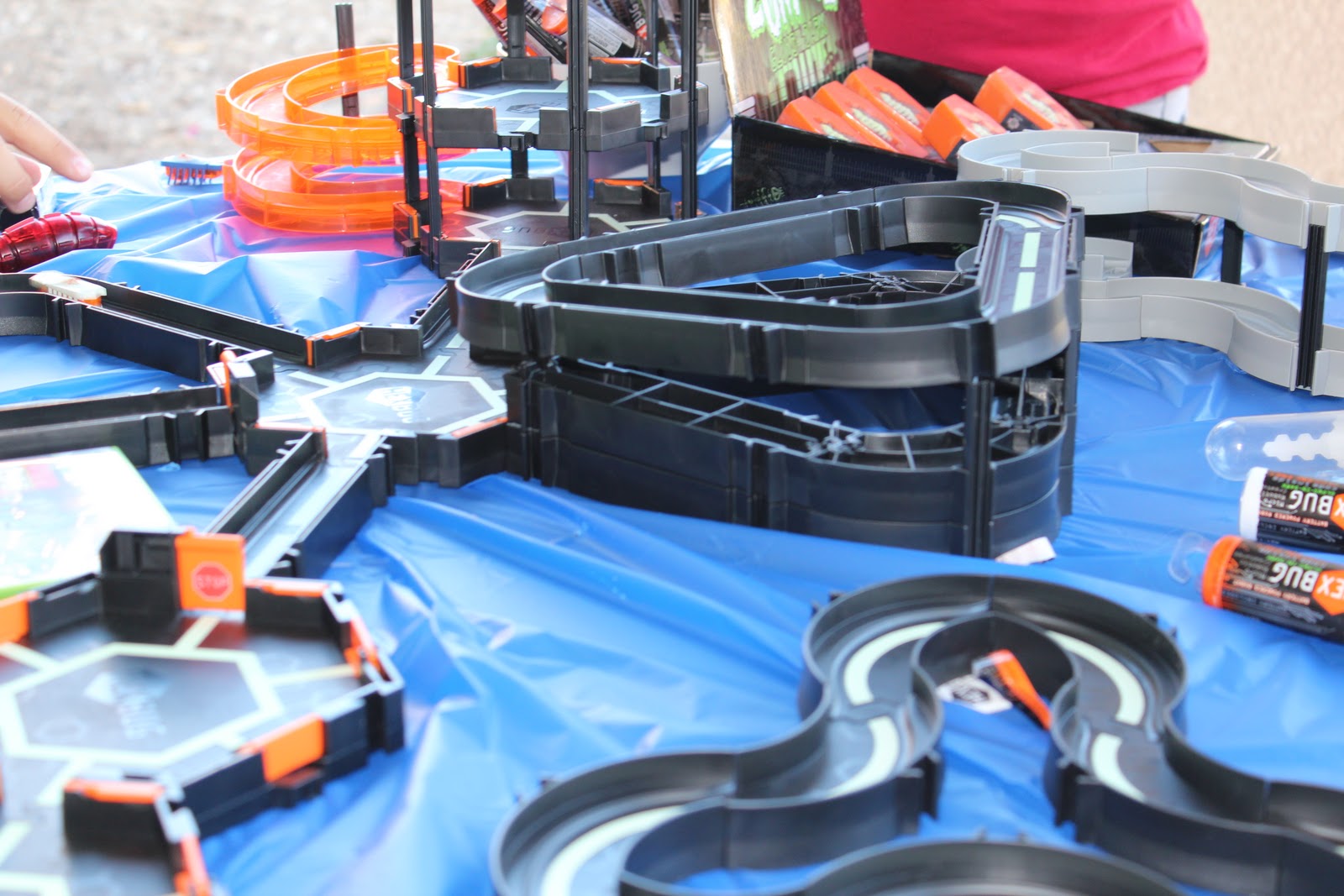 OC Mom Activities: HEXBUG Halloween Party Fun!