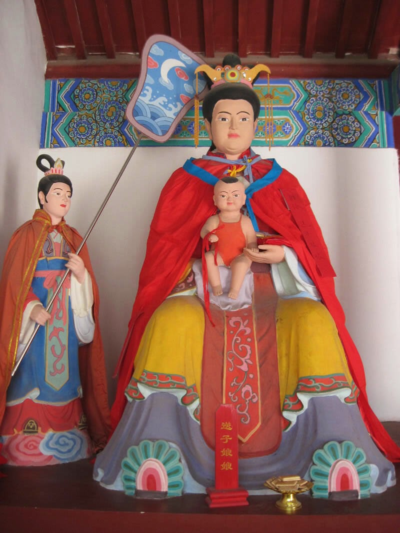 SERBA SERBI TRIDHARMA: DEWATA PELINDUNG WANITA DAN ANAK (ZHU SHENG ...