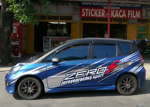 Kalinyamatan Sticker Blog: STRIPING MOBIL