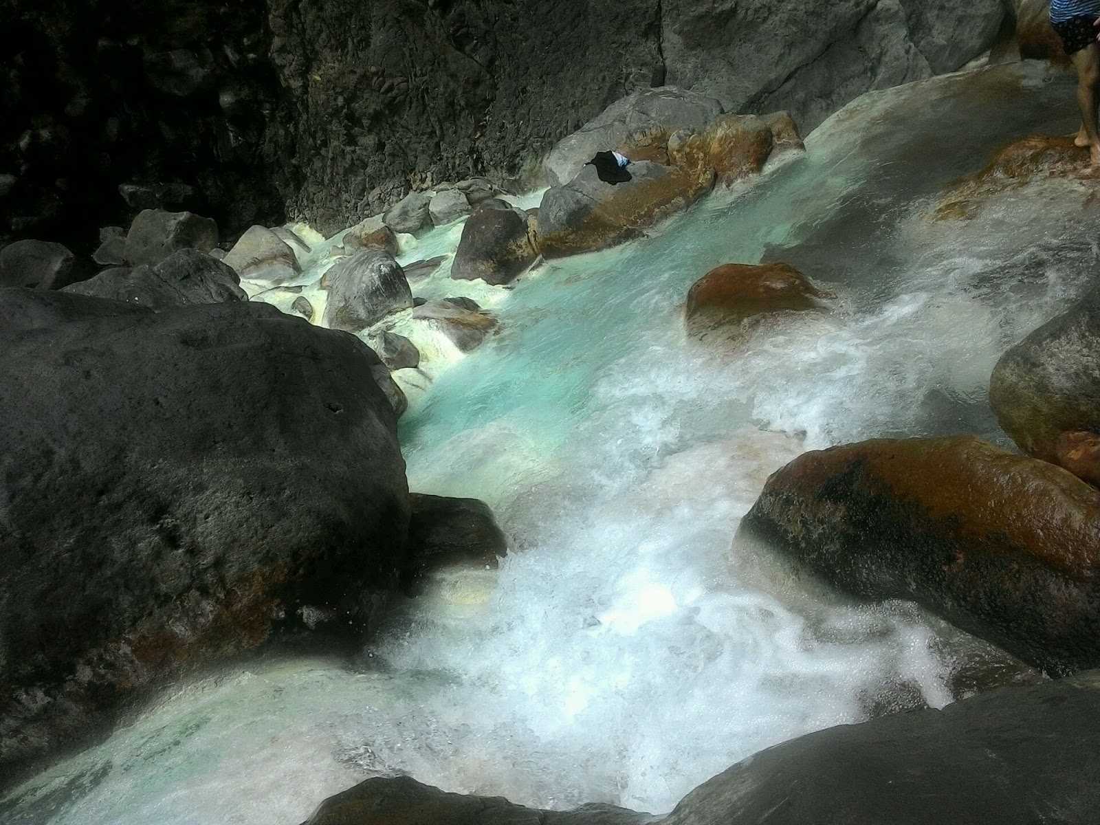 TRAVEL: Nomadic Traveling : Why Sulfur River is Worth the Climb