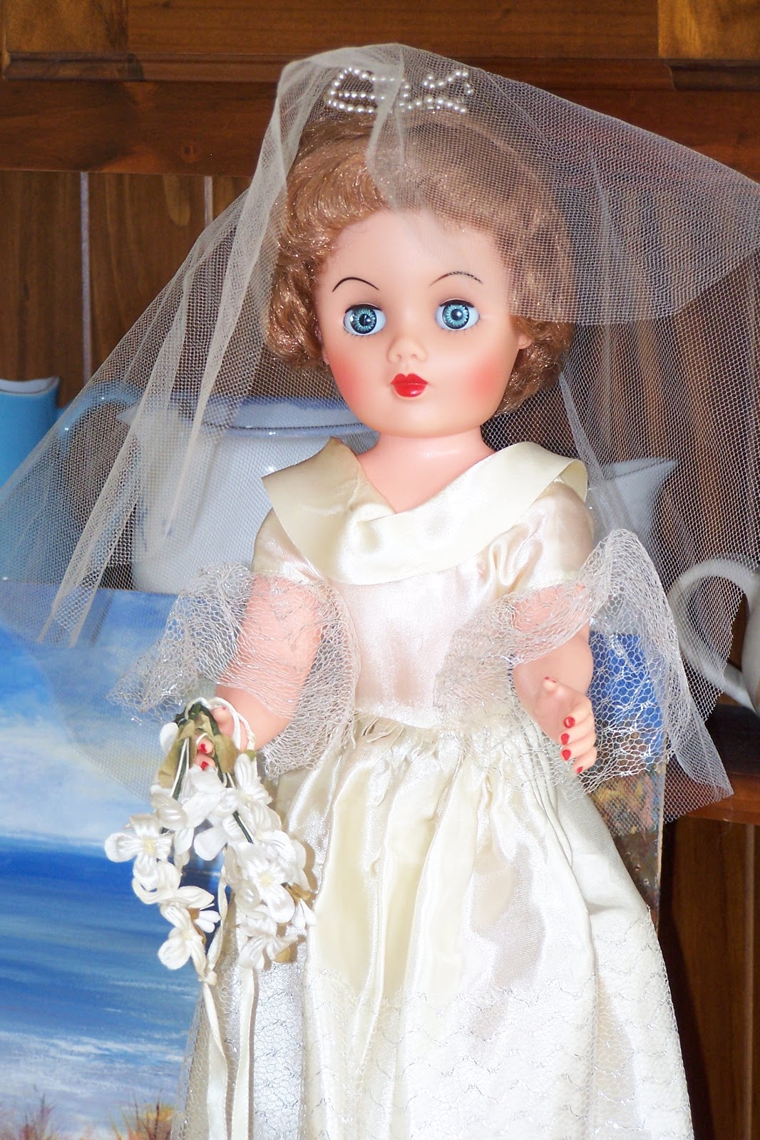 Lizzie's Arty Crafty 'n Dolls: Dolls! A New Dress & Hat for a 1950's ...