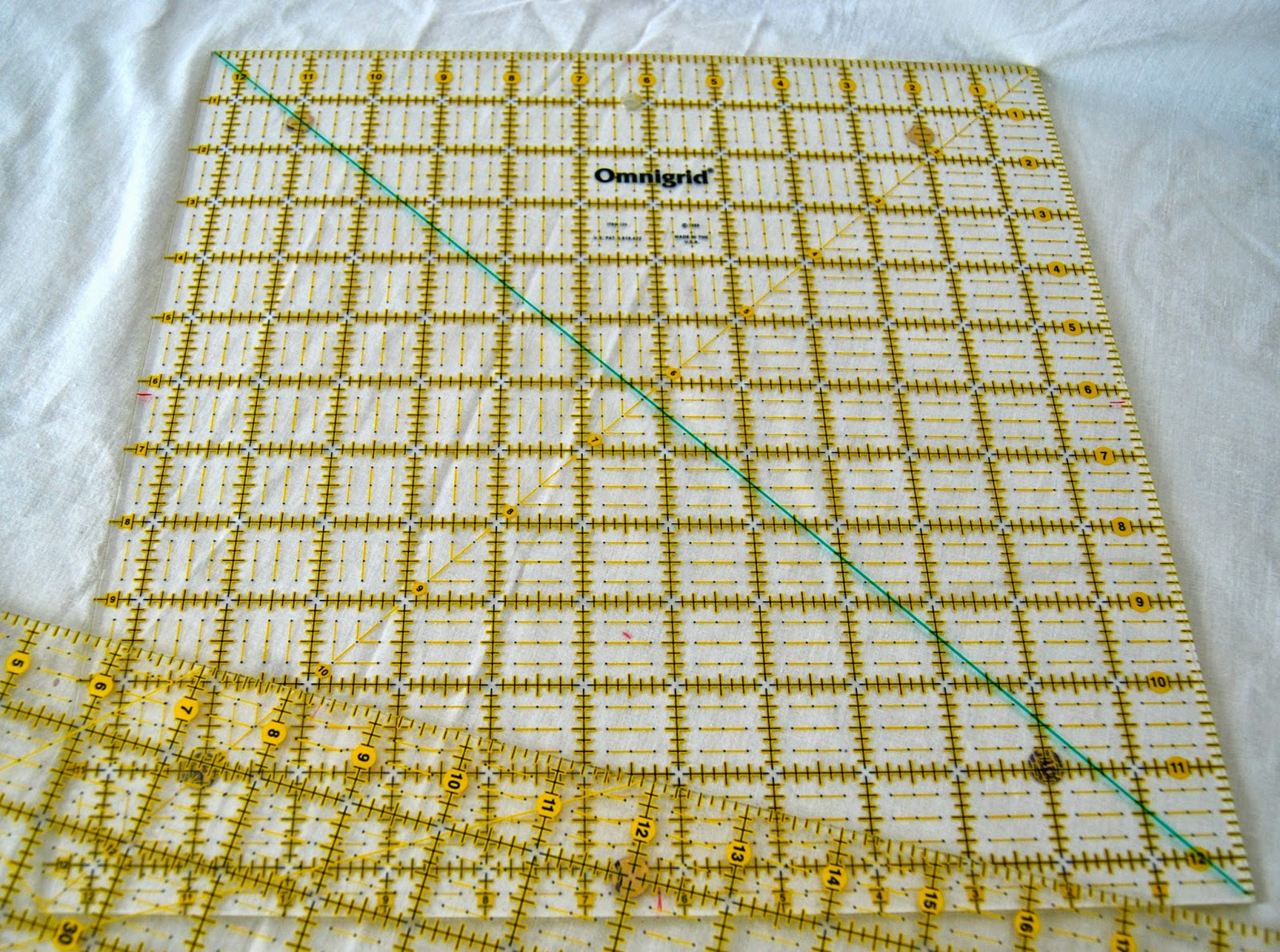 Pedal Sew Lightly: Easy Ruler Modification - Tuesday Tip