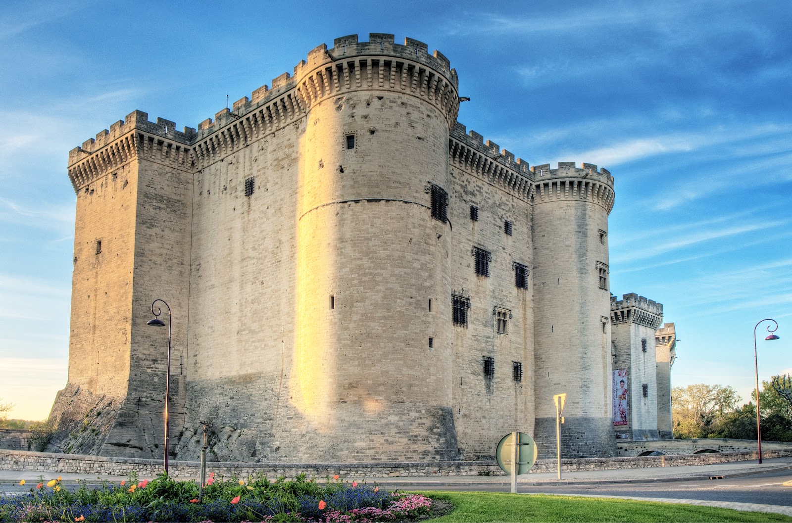 Castles and Forts around the world: Top 10 most famous castles in Provence