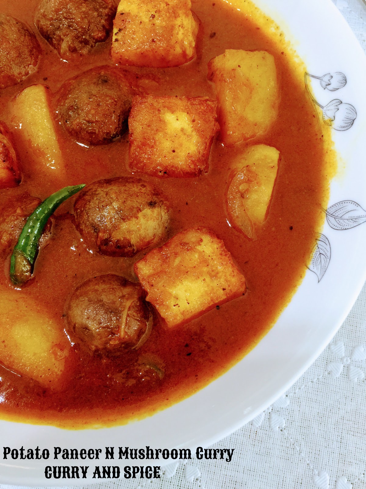 CURRY AND SPICE: POTATO PANEER N MUSHROOM CURRY