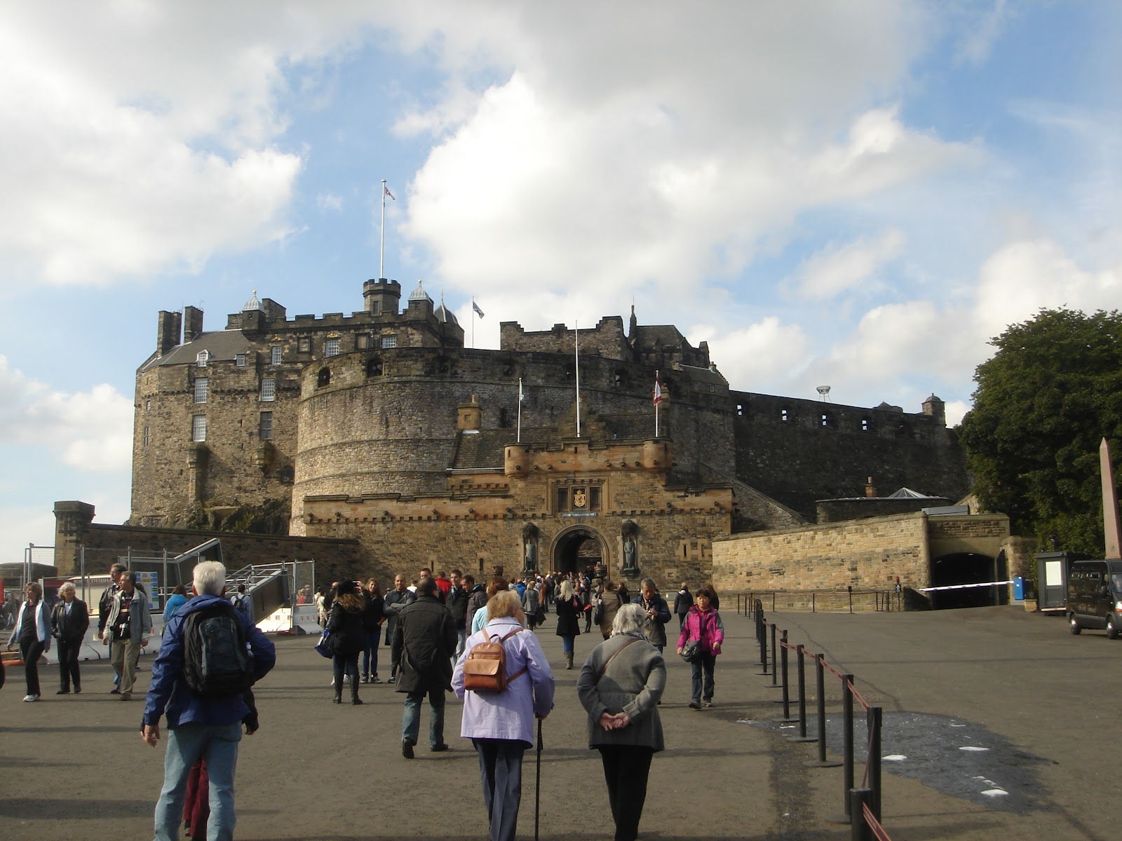 Undiscovered Adventures of Helen: Edinburgh Castle
