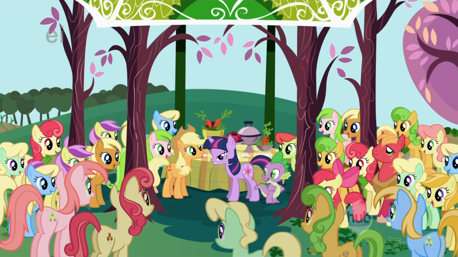 Equestria Daily - MLP Stuff!: Apples Apples Apples! Lots of Apple ...