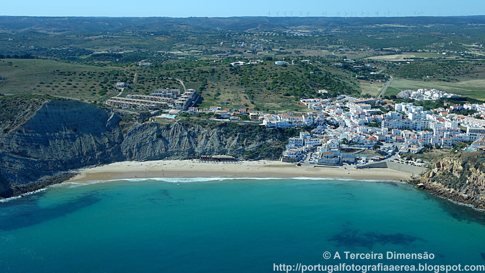 A Terceira Dimensão: Praia do Burgau