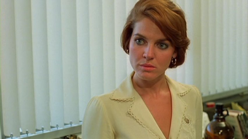 The Girl Who Loves Horror: Women in Horror Month: Hot Smart Chicks