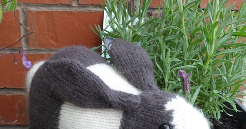 Beautiful Skills - Crochet Knitting Quilting : Henry's Rabbit - Free ...