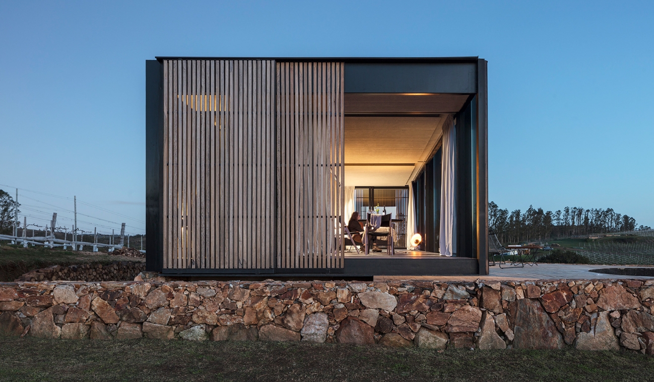 Mirrored Glass Prefabricated Cabins in Maldonado, Uruguay: Prefab ...