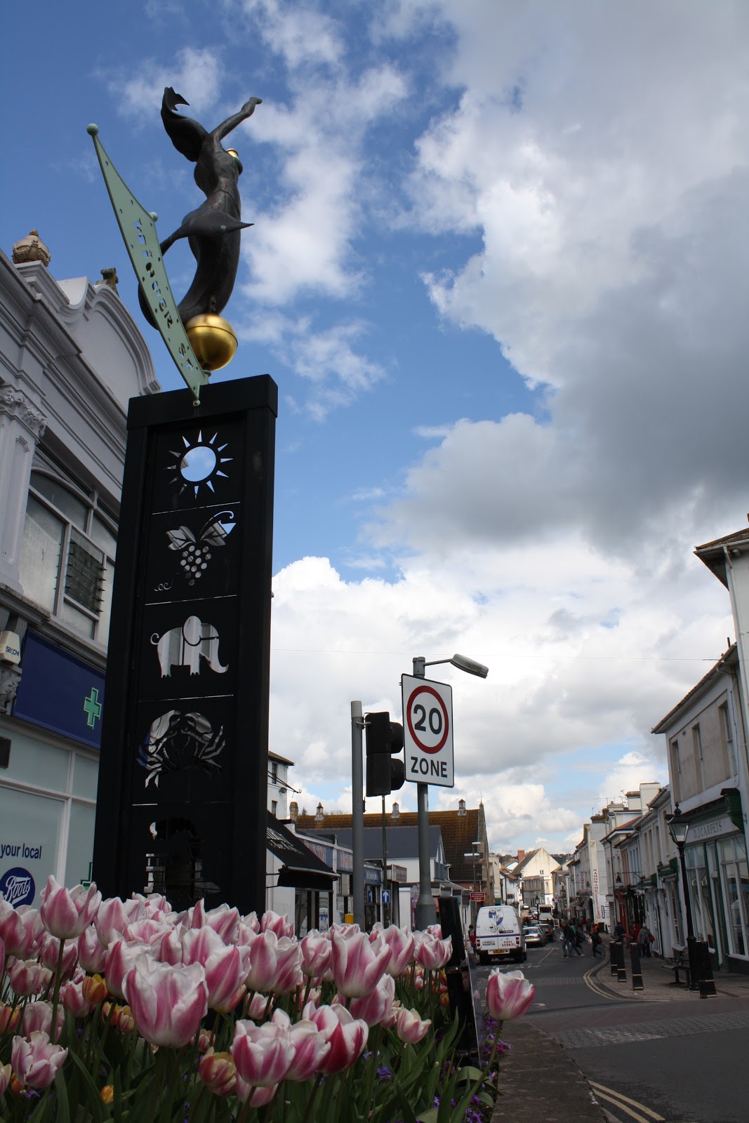 winner: highstreet neighbourhood: "We love Paignton!"