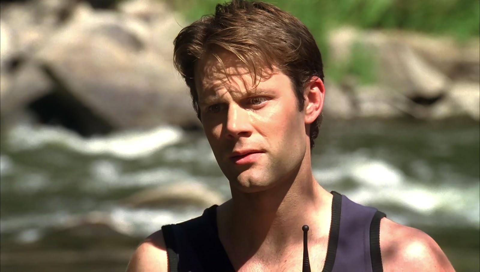 ausCAPS: Matt Keeslar shirtless in Dollhouse 1-02 "The Target"