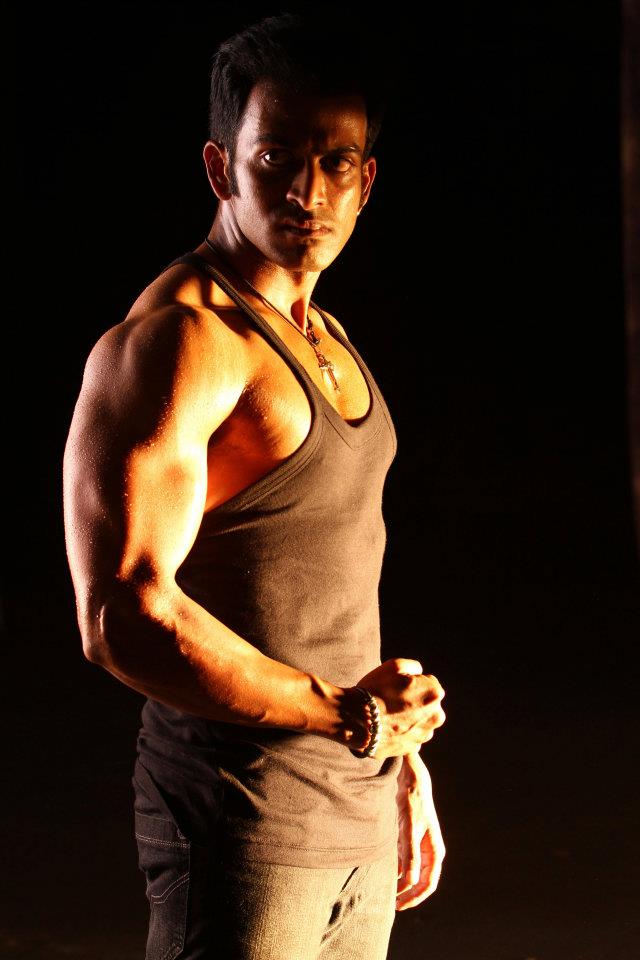 Prithviraj Malayalam Actor Six Pack