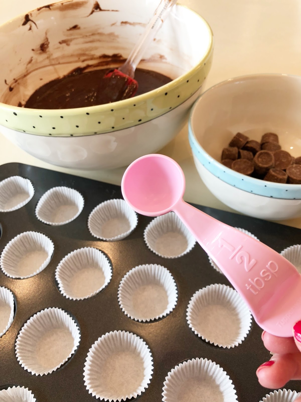 Fast and Easy Rolo Brownie Bites