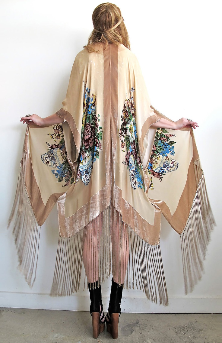Rue du Tambour: In summer: Kimono, Tunic, Shawl and Caftan