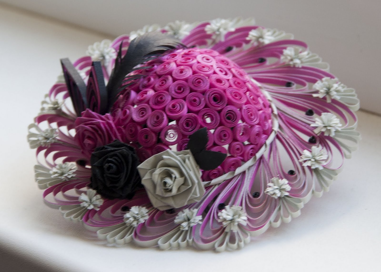 Neli Quilling Art: Quilling hat /10см,3,5см/ and hat rack