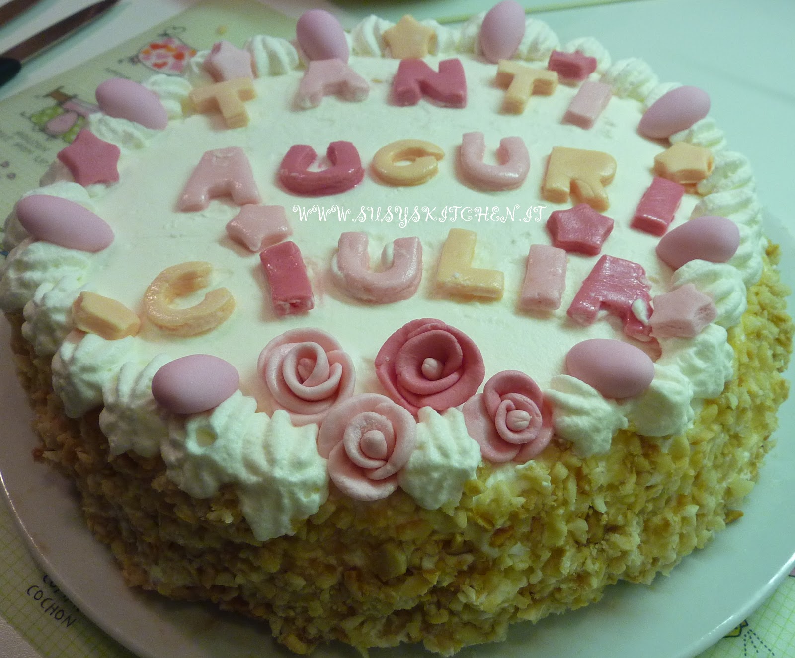 Susy's kitchen: Linky Party di Creamamma: Torta di compleanno con crema ...