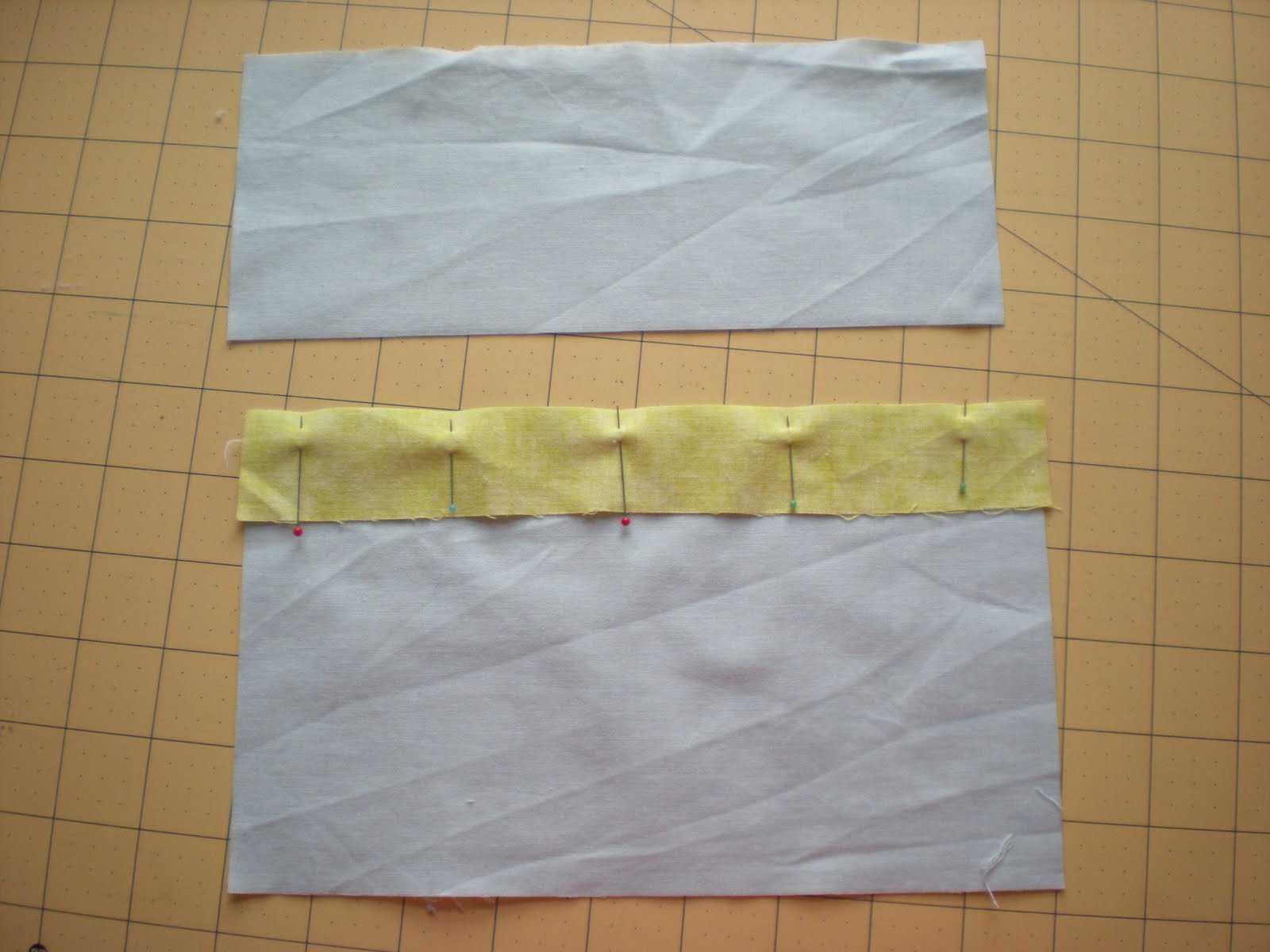 Life Under Quilts: Ribbon block tutorial