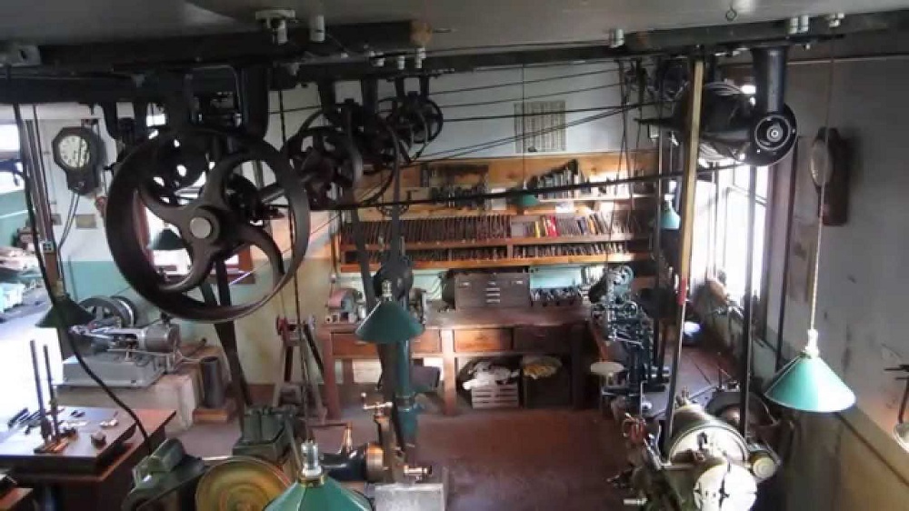 Just A Car Guy: Steam powered machine shop from the 1900s, still in ...