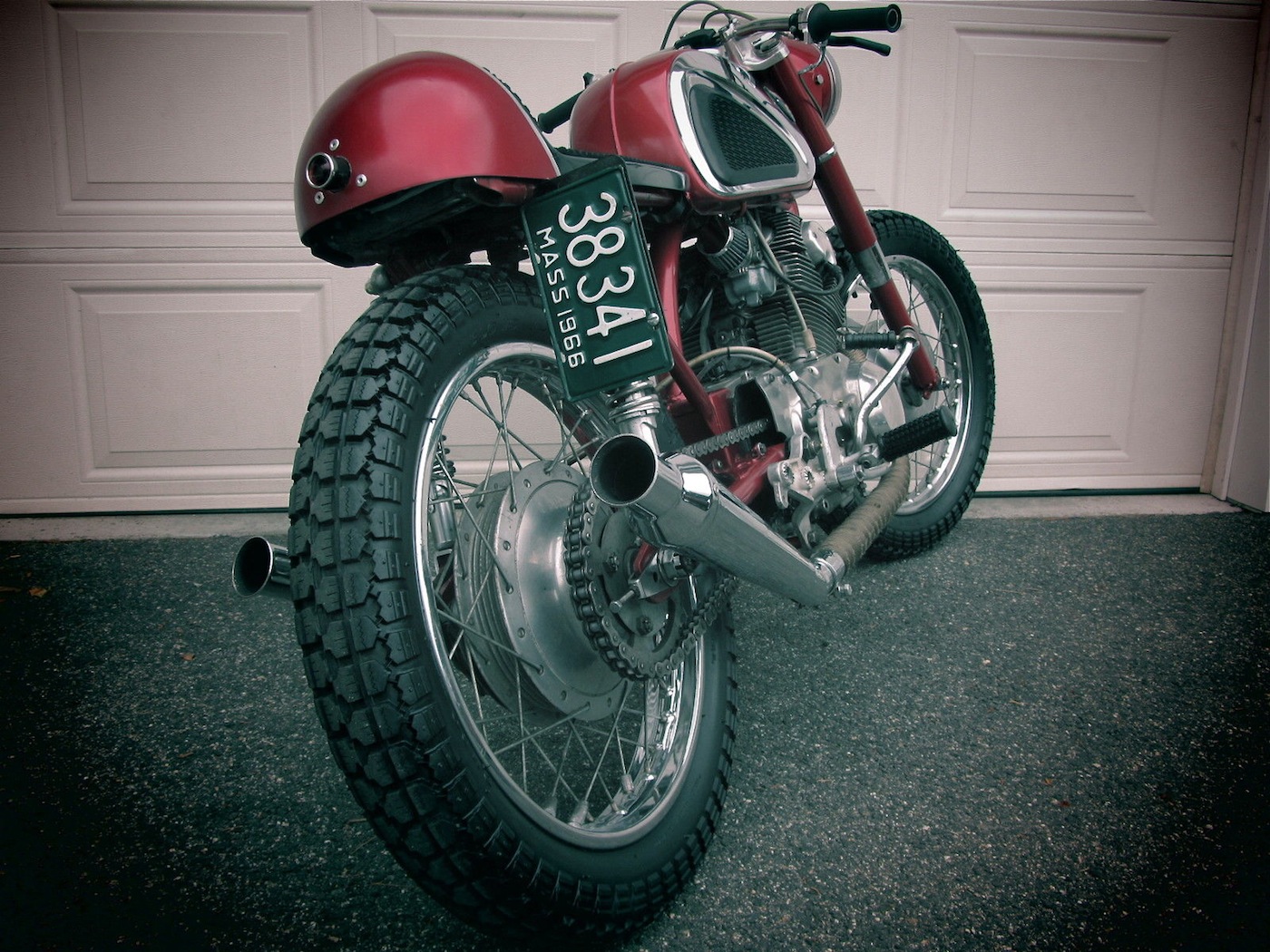 Zen and the Art of CB77 Maintenance - Inazuma café racer