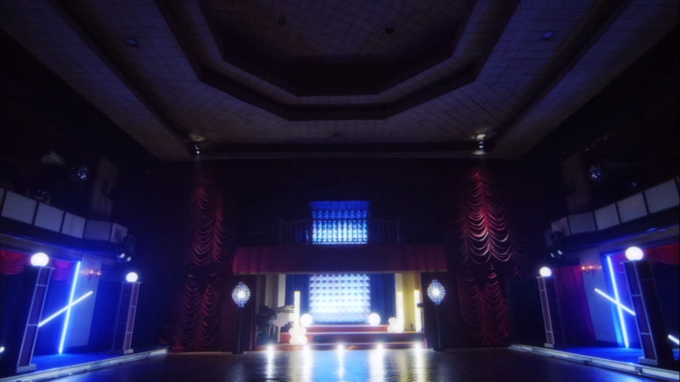 My little world: Mosh & Dive