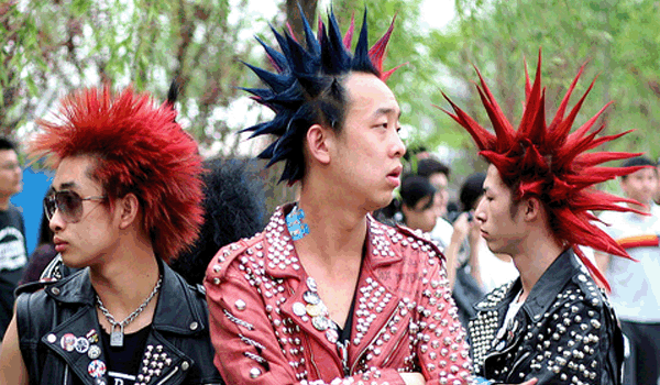 Style Model Rambut PUNK Yang Salah Di Artikan