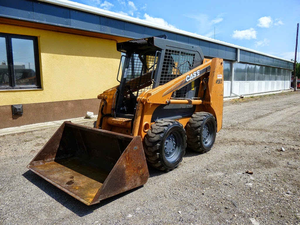 Miniincarcator Case 40XT Second-Hand 14000 Euro