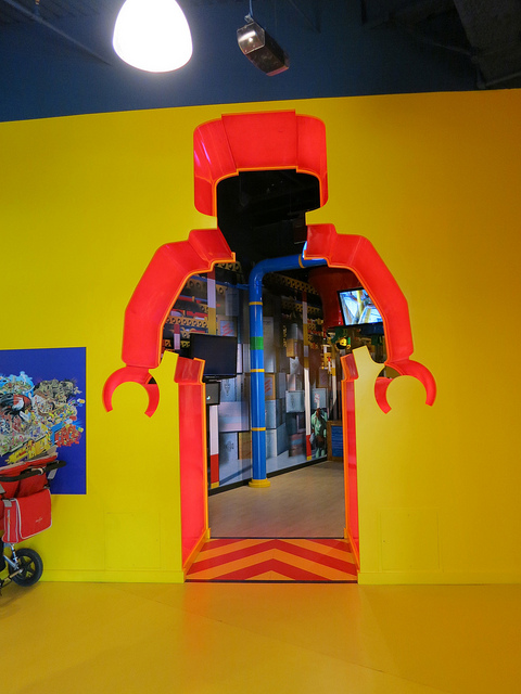 BRICK STAR: LEGOLAND Discovery Center Opens in Kansas City, MO