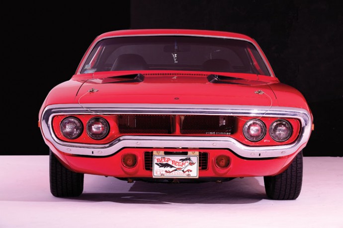 Stock Cars Review: 1971 1975 Road Runner Generation Overview