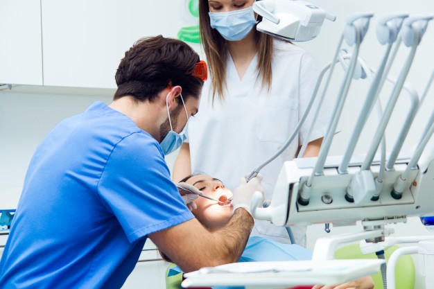 Tooth extractions: Procedure and complications