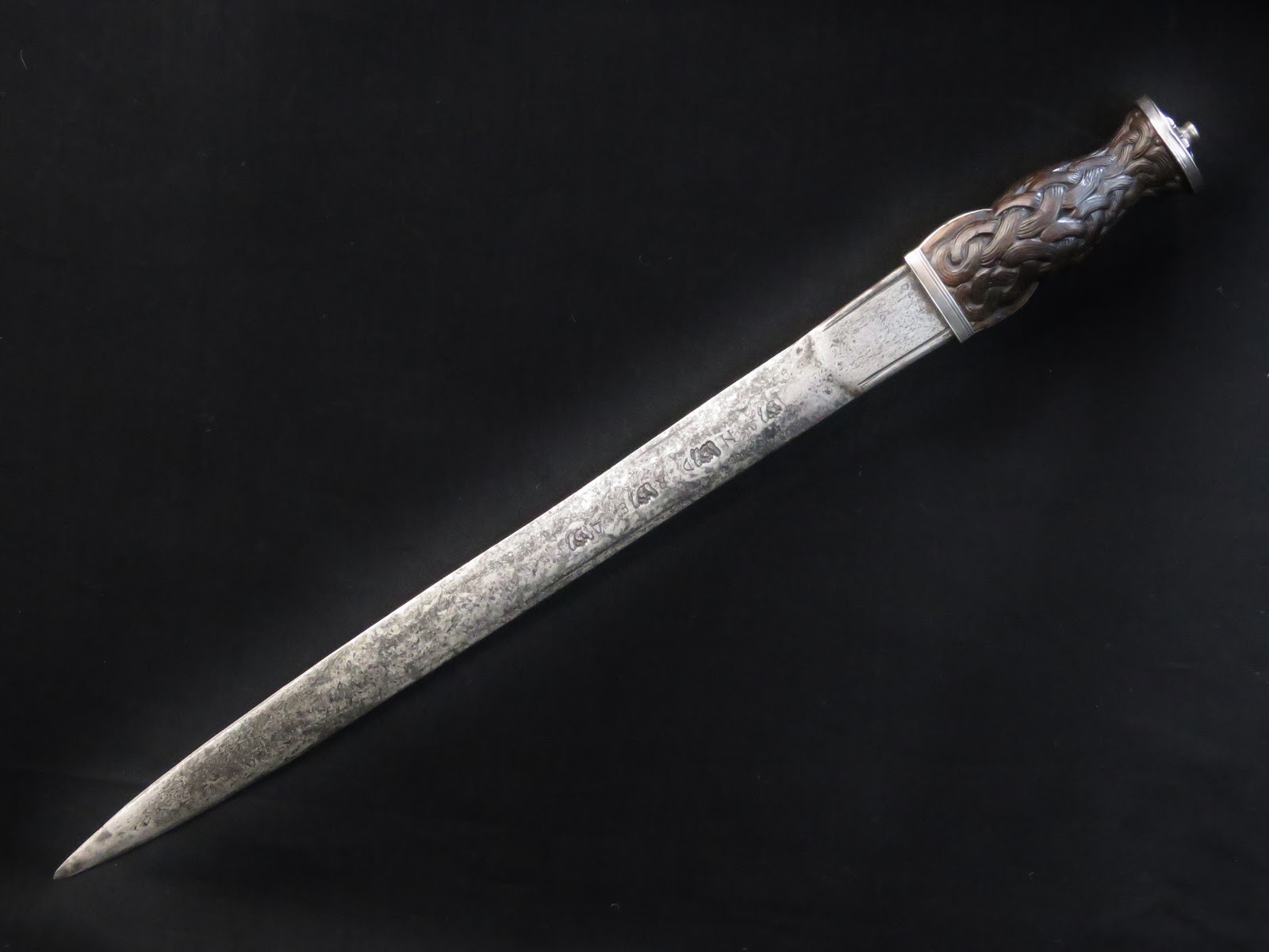 Blackheart Forge: Highland Dirk Forged From a Farrier's Rasp