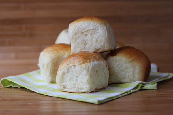 Cookistry: Need fresh buns for dinner? Do the work the day before!