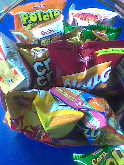 ALL i WANNA DO is BAKE!: Tama na Chichiria!