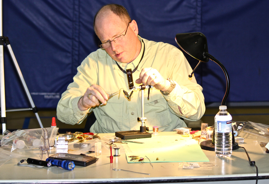 Central Alberta Fly Tying Club: Mastering Dubbing Loops with Phil Rowley
